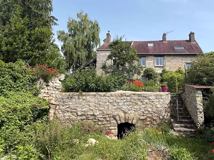 Maison à vendre - Montgeroult - 9 pièces - 4 chambres