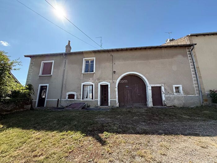 Maison à vendre - Chaumont-la-Ville - 5 pièces - 3 chambres