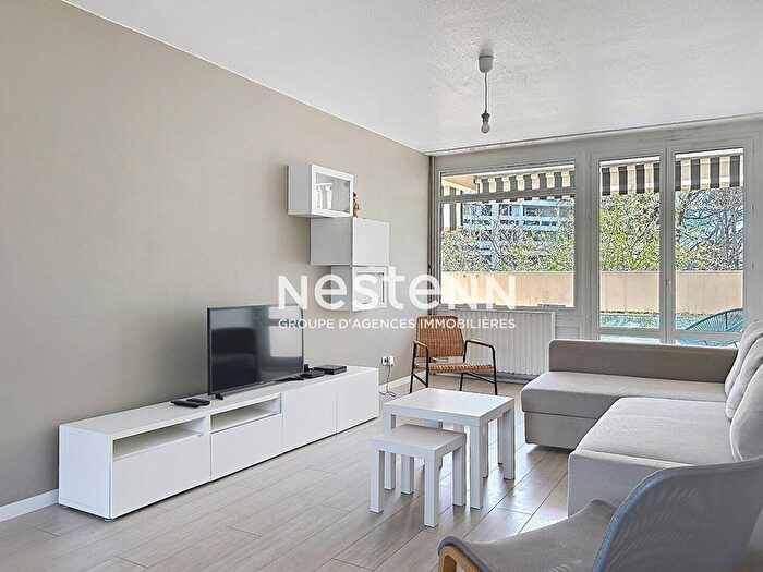 Glaciere-Jomard, Oullins-Pierre-Bénite - Appartement 3 pièces à louer