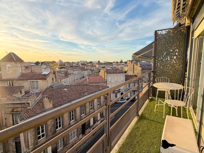 Centre ville, Bordeaux : Appartement 1 pièce à louer