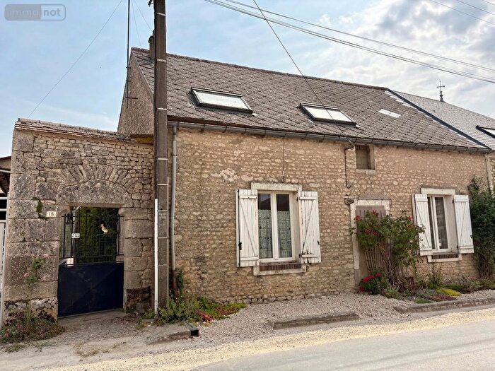 Levesville-la-Chenard : Maison 4 pièces à vendre