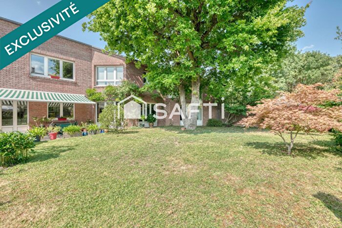 Maison à vendre - Noisy-le-Grand, Est - 7 pièces - 4 chambres