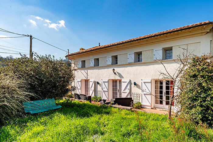 Maison 4 pièces à Saint-Pey-de-Castets, à vendre