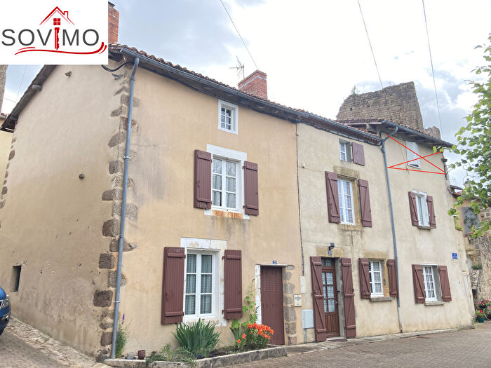 Maison à vendre - Confolens - 8 pièces - 4 chambres
