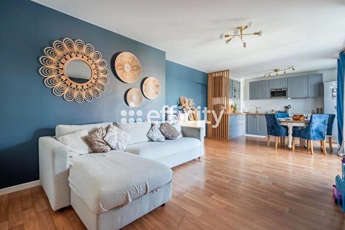 Saint-Denis, La Plaine Saint-Denis : Appartement 3 pièces à vendre