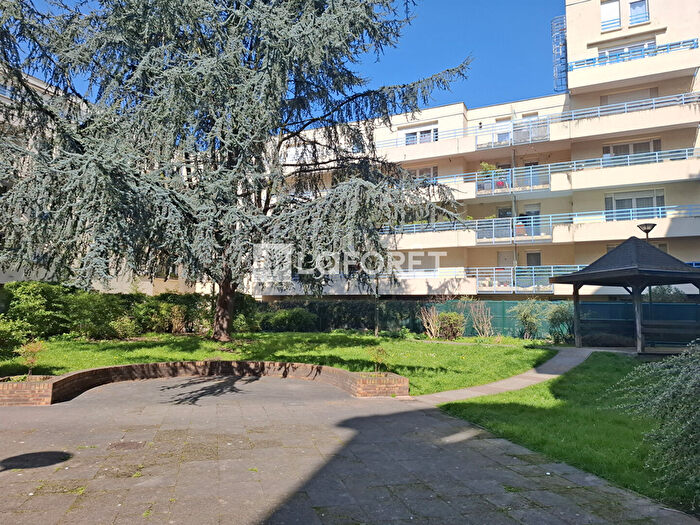 Appartement à vendre - Rosny-sous-Bois, Centre-ville - 3 pièces - 2 chambres