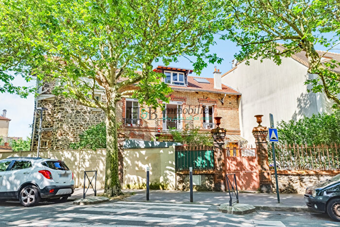 Appartement 4 pièces à Les Lilas, Charles de Gaulle, Avenir, à vendre
