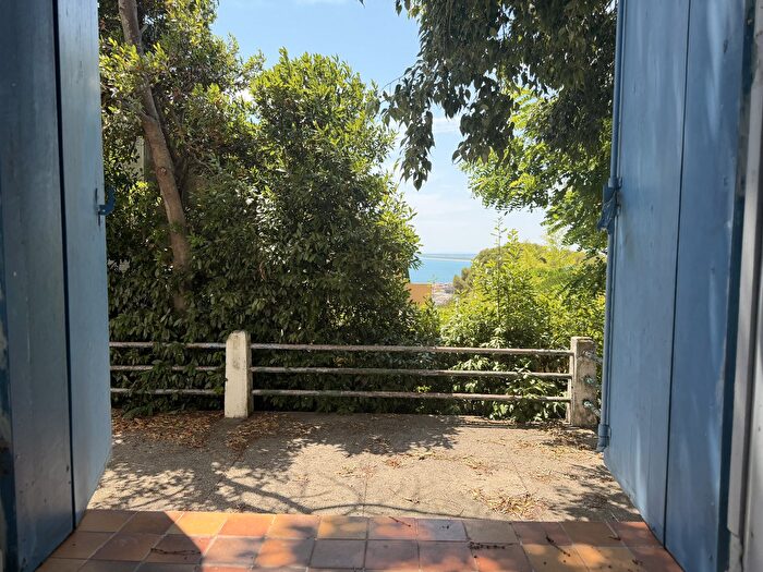 Sète, Saint-Clair : Maison 4 pièces à vendre