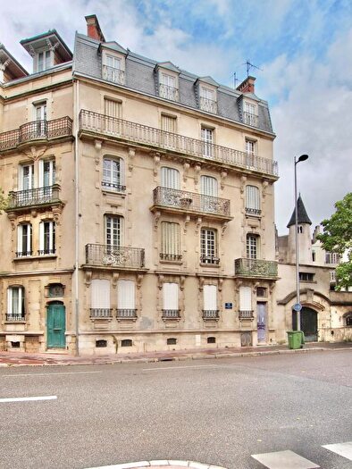 Appartement à vendre - Nancy, Poincaré, Foch, Anatole France, Croix de Bourgogne - 5 pièces - 2 chambres