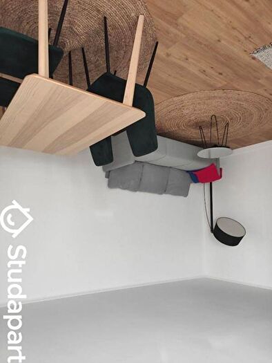 Appartement à louer - Brecquerecque-Branly-Four à Chaux, Boulogne-sur-Mer - 1 pièce - 2 chambres