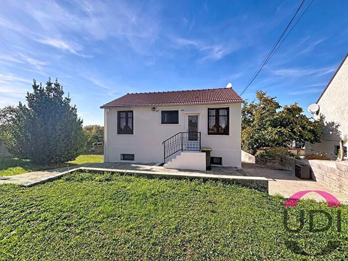 Maison à vendre - Corbeil-Essonnes, Moulin Galant - 3 pièces - 2 chambres