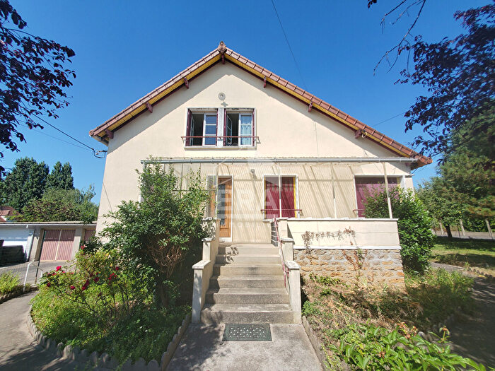 Maison à vendre - Brétigny-sur-Orge, La Fontaine - 6 pièces - 5 chambres