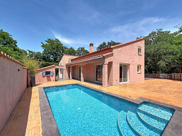 Maison 4 pièces à Laroque-des-Albères, à vendre