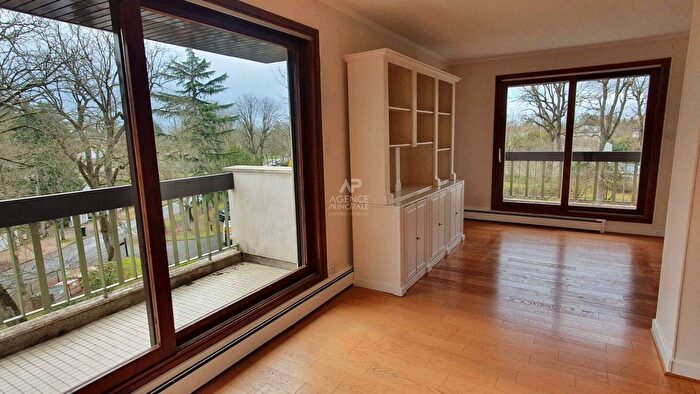Appartement 4 pièces à Charlemagne, Maisons-Laffitte, à louer