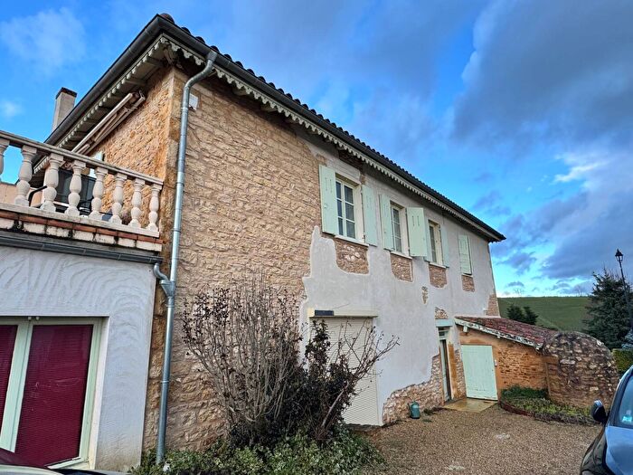 Maison à louer - Porte des Pierres Dorees - 4 pièces - 3 chambres