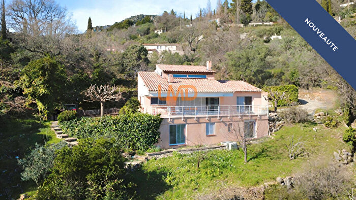 Maison à vendre - Bargemon - 10 pièces - 6 chambres