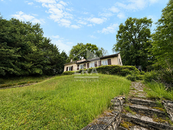 Maison 4 pièces à Poligny, à vendre