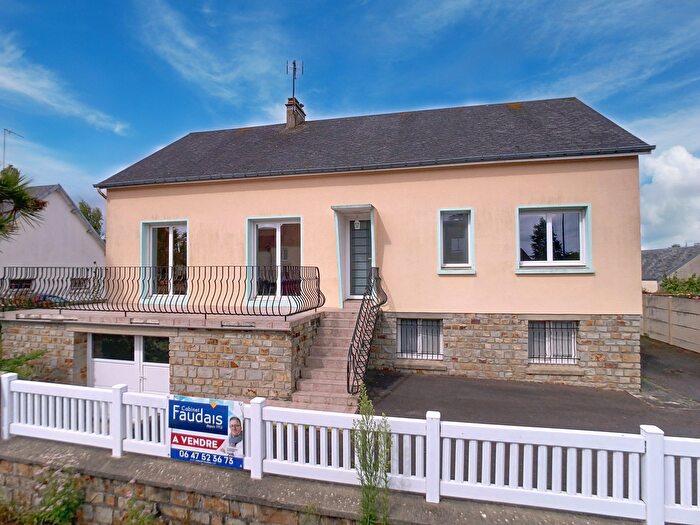 Surville - Maison 7 pièces à vendre