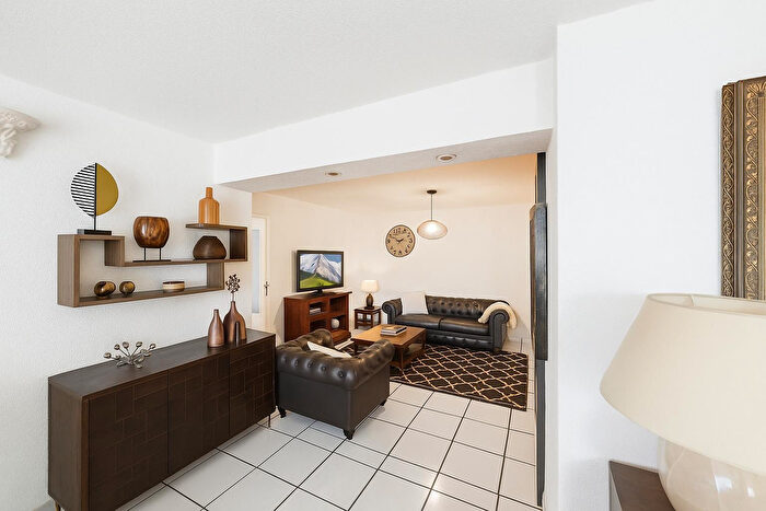 Appartement à vendre - Évian-les-Bains - 4 pièces - 3 chambres