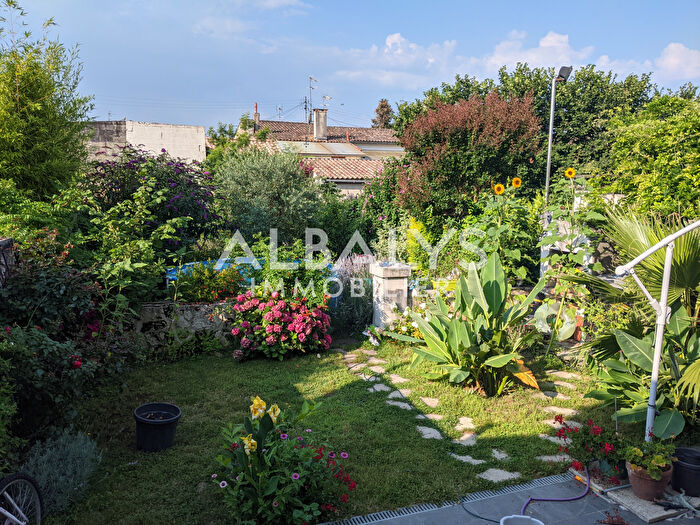 Maison à vendre - Libourne, Saint-Ferdinand, Les Charruauds, Les Dagueys - 7 pièces - 5 chambres
