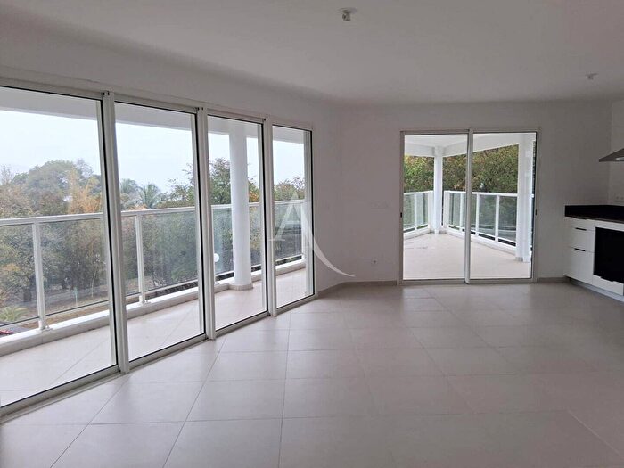 Appartement à louer - Les Trois-Îlets - 3 pièces - 2 chambres