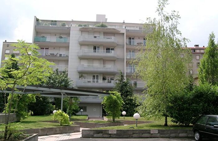 Appartement à louer - Clermont-Ferrand, Jaude, Fontgiève Saint-Alyre - 2 pièces - 1 chambre