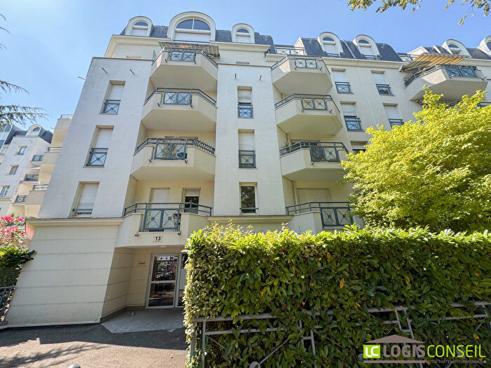 Appartement 1 pièce à louer - Châtillon, Matisse, Pierrelais