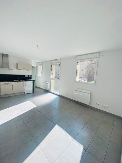 Appartement à louer - Limoges, Centre-ville, Hôtel de Ville, Emailleurs - 2 pièces - 1 chambre