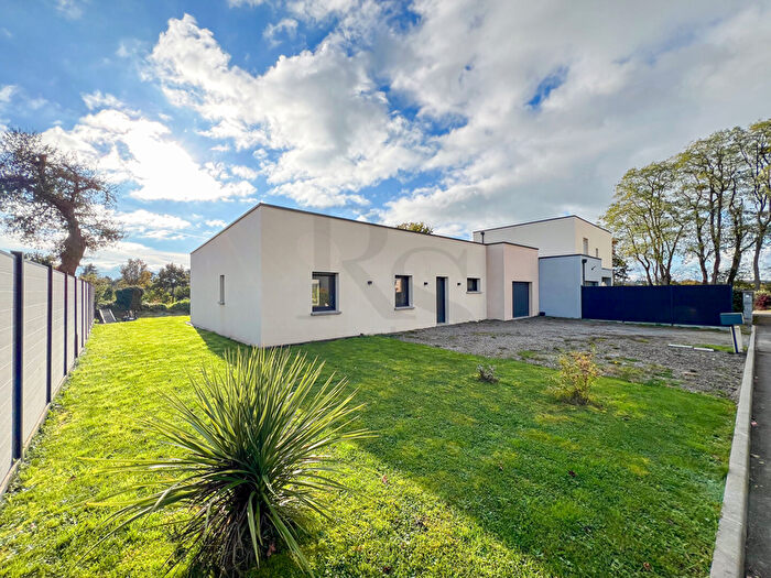 Maison à vendre - Flers, Ouest - 5 pièces - 3 chambres