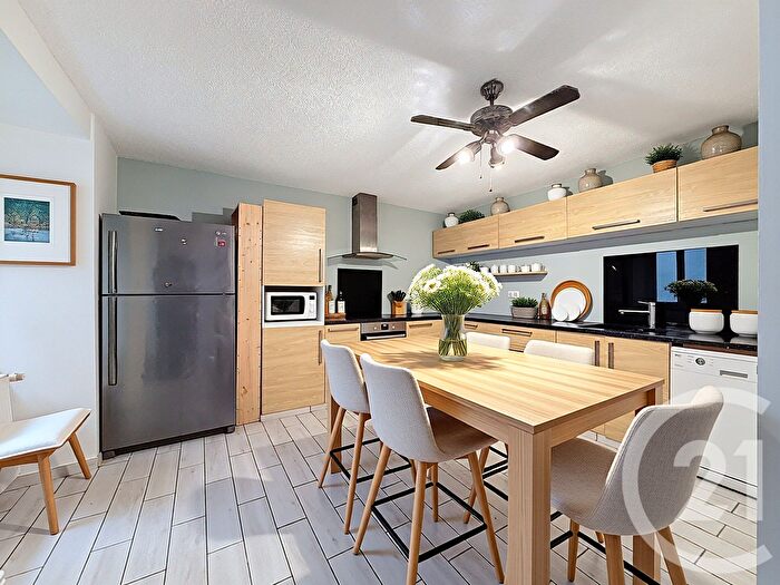 Maison à vendre - Mezel - 5 pièces - 3 chambres