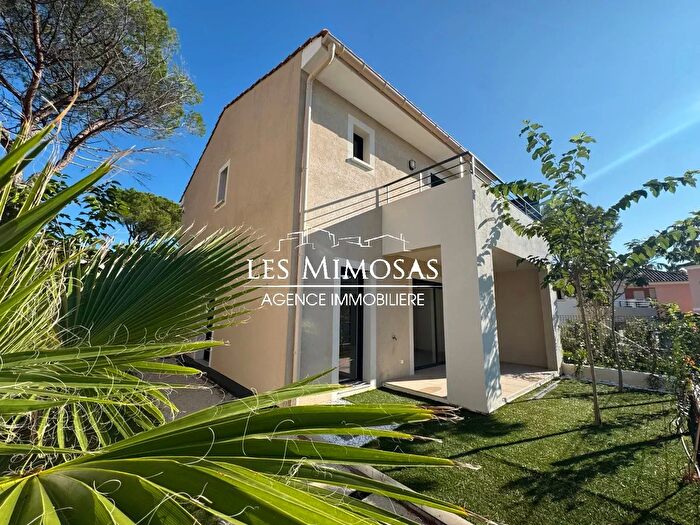 Maison à vendre - Cavalaire-sur-Mer, Le Parc- Frais Vallon, Le Jas - 3 pièces - 2 chambres