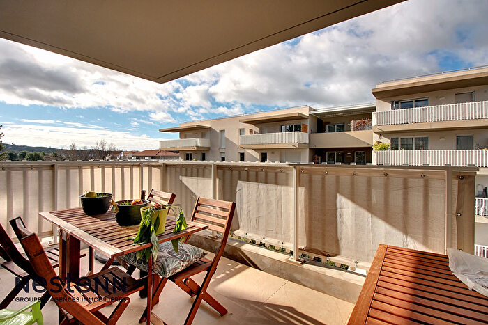 Appartement à vendre - Vitrolles - 4 pièces - 3 chambres