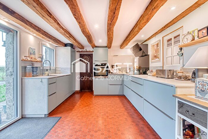 Maison à vendre - Le Plessis-Grammoire - 8 pièces - 5 chambres