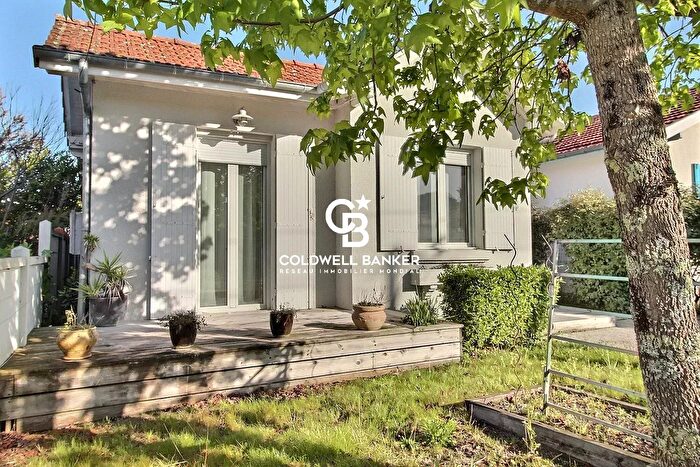 Maison à vendre - Andernos-les-Bains, Broustey, Falgouët - 4 pièces - 2 chambres