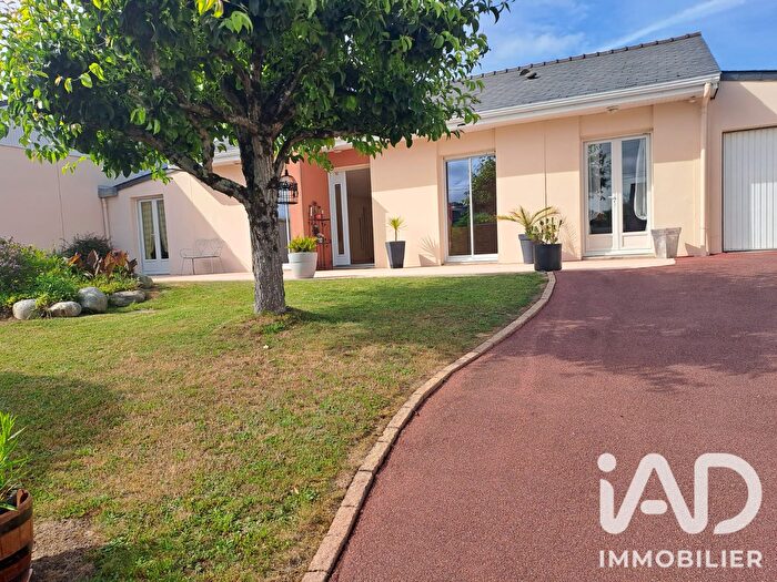 Maison 5 pièces à La Chapelle-sur-Erdre, Centre-ville, Gare, Chêne Vert, à vendre