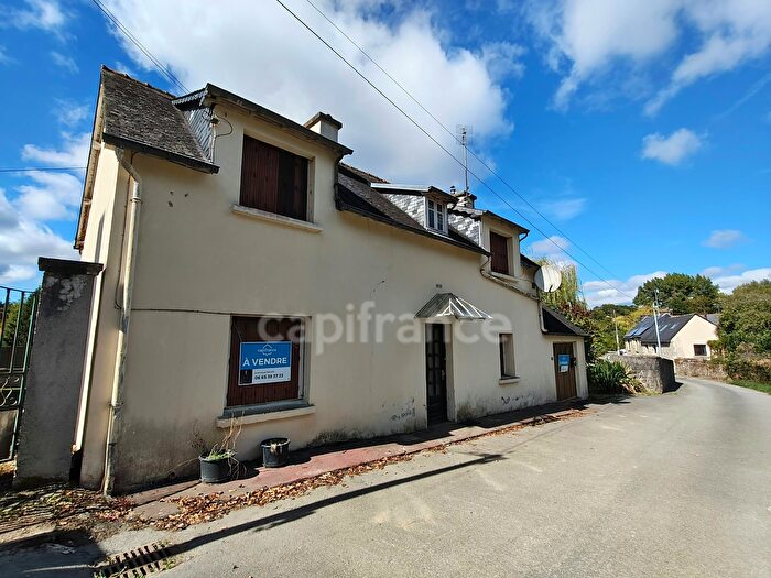 Maison 6 pièces à Carhaix-Plouguer, à vendre