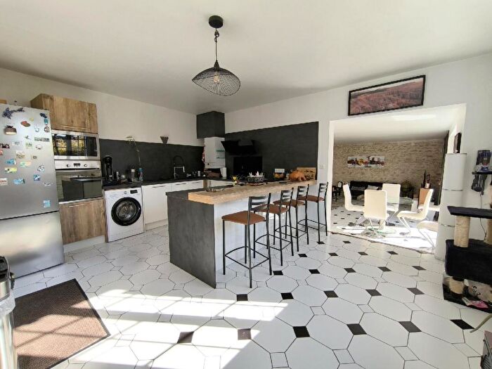 Maison à vendre - Maisse - 5 pièces - 3 chambres