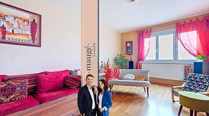 Appartement à vendre - Saint-Priest, Menival - 5 pièces - 4 chambres