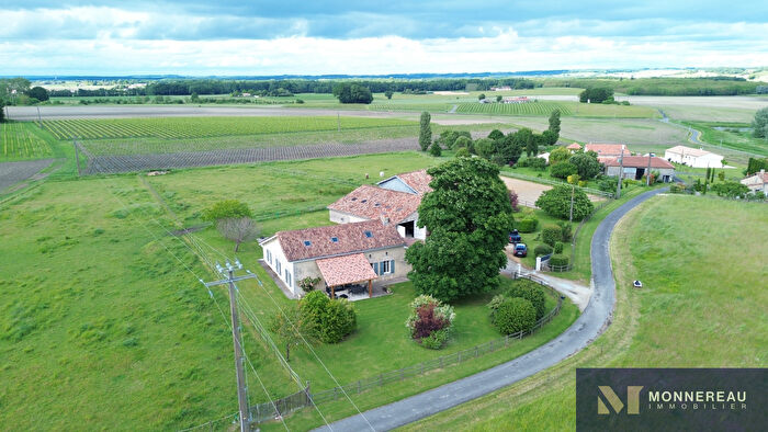 Challignac - Maison 8 pièces à vendre