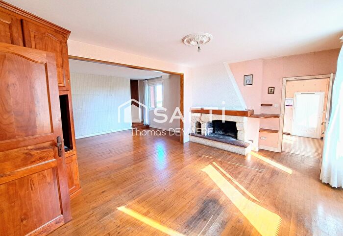 Maison à vendre - Montendre - 8 pièces - 4 chambres