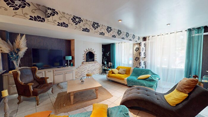 Maison à vendre - Nogent-le-Rotrou - 6 pièces - 4 chambres