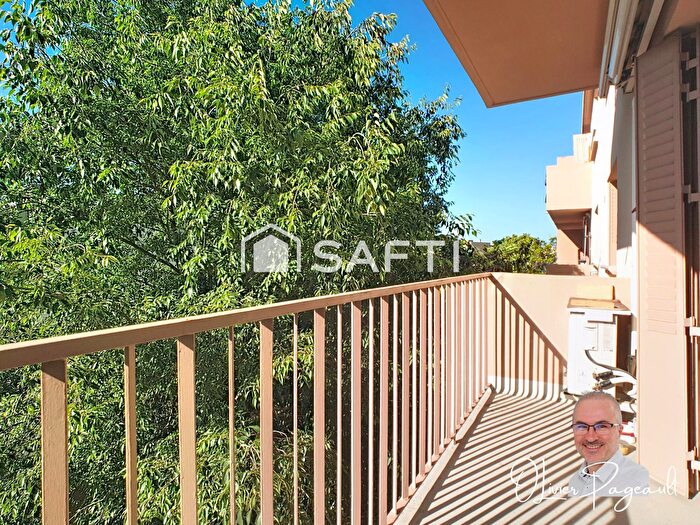Lyon 8ème, Etats Unis : Appartement 3 pièces à vendre