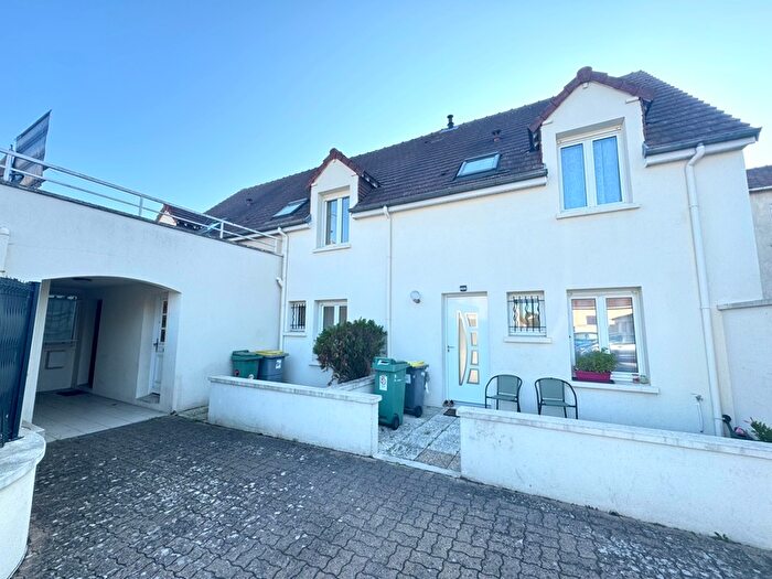 Maison à vendre - Mantes-la-Ville, Louise Michel - 5 pièces - 3 chambres