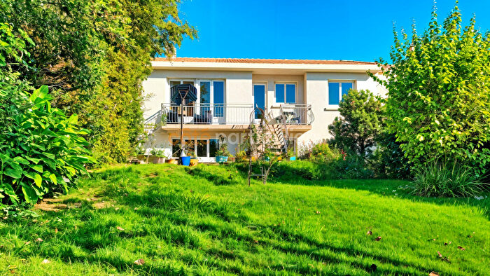 La Roche-sur-Yon, Pyramides, Jean-Yole - Maison 6 pièces à vendre