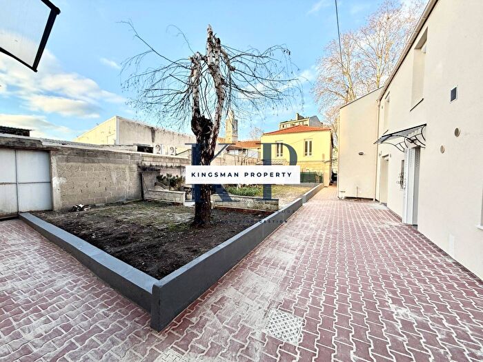 Appartement à louer - Épinay-sur-Seine - 3 pièces - 2 chambres