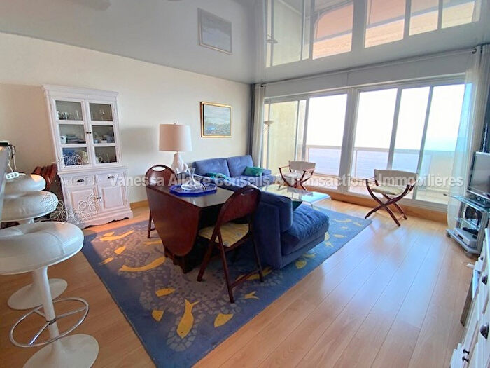 Appartement à vendre - La Baule-Escoublac, La Baule-les-Pins - 4 pièces - 3 chambres