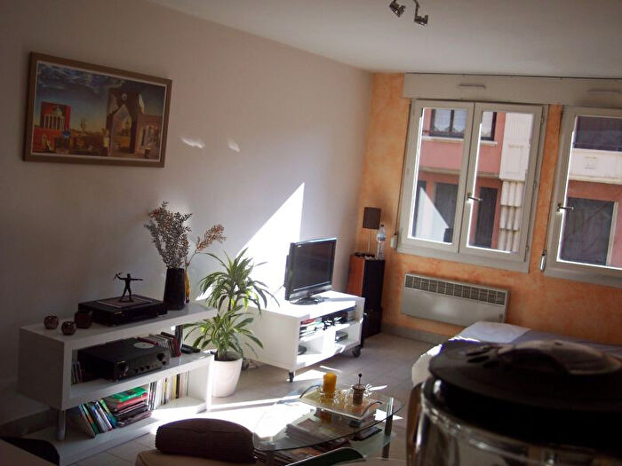 Appartement 1 pièce à Chambéry, Centre-ville, à louer