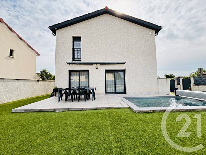 Maison 4 pièces à louer à Genas
