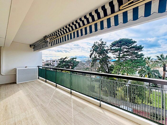 Appartement à vendre - Cannes, Californie Pezou - 3 pièces - 2 chambres