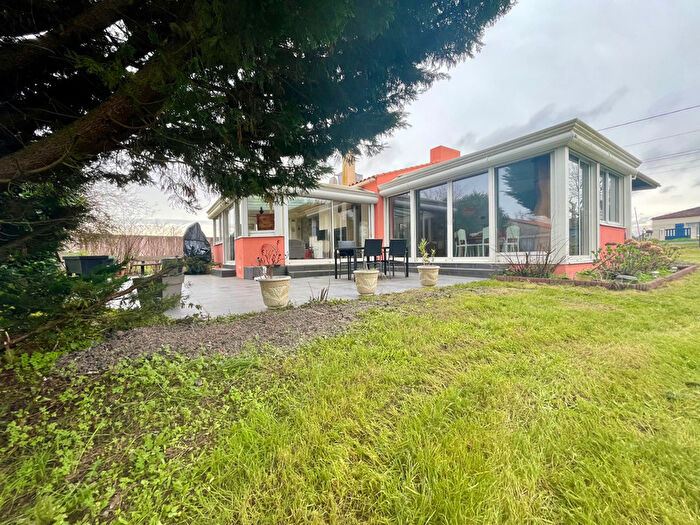 Maison à vendre - Château-Guibert - 4 pièces - 2 chambres